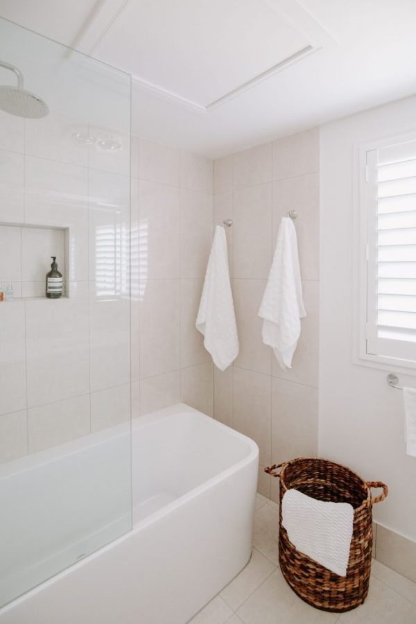 Floor to Ceiling Tiles- the Pros and Cons - Coco Interiors